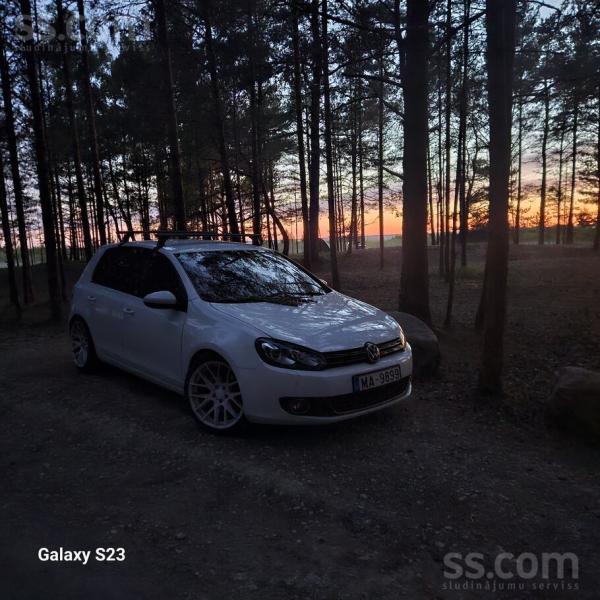 Balts Volkswagen Golf 2010 Rīga, ar dzinēja tilpumu 1.80 L un nobraukumu 248 tūkst. km par 3950 €, foto 6 vietnē AUTOMOTO.COM.LV