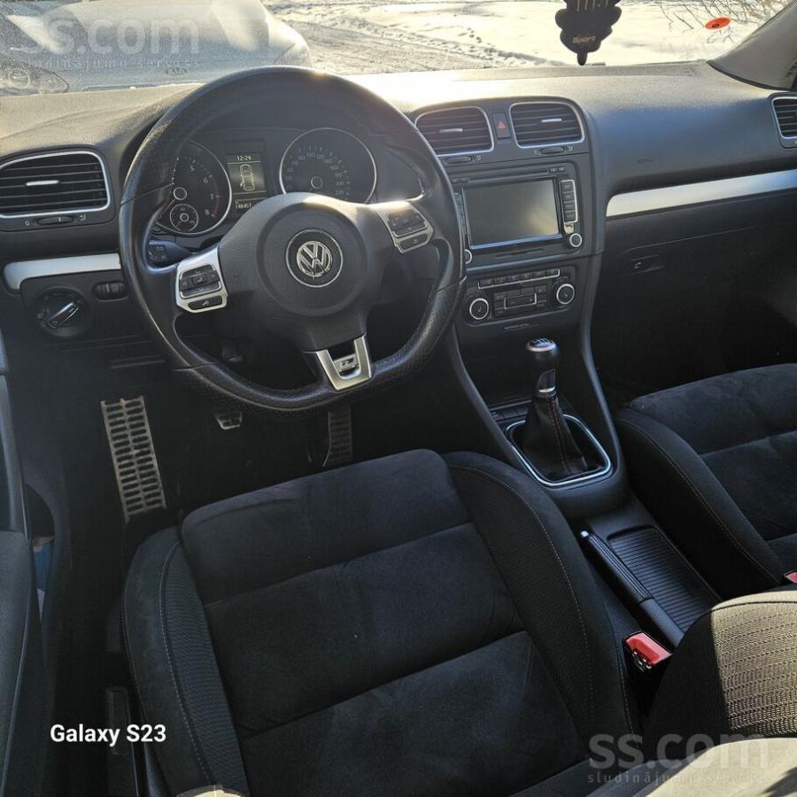 Balts Volkswagen Golf 2010 Rīga, ar dzinēja tilpumu 1.80 L un nobraukumu 248 tūkst. km par 3950 €, foto 8 vietnē AUTOMOTO.COM.LV