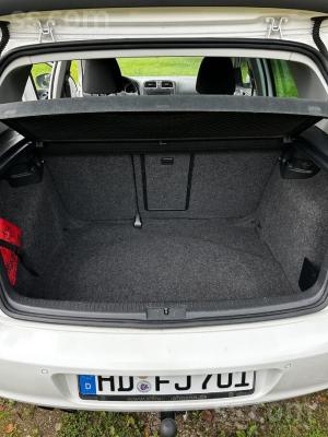 Balts Volkswagen Golf 2010 Ludza, ar dzinēja tilpumu 2.00 L un nobraukumu 297 tūkst. km par 4950 €, foto 13 vietnē AUTOMOTO.COM.LV