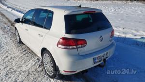 Balts Volkswagen Golf 2011 Tartu, ar dzinēja tilpumu 2.00 L un nobraukumu 320 tūkst. km par 6500 €, foto 3 vietnē AUTOMOTO.COM.LV