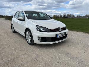 Balts Volkswagen Golf 2011 Kauņa, ar dzinēja tilpumu 2.00 L un nobraukumu 200 tūkst. km par 6700 €, foto 4 vietnē AUTOMOTO.COM.LV