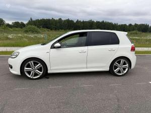 Balts Volkswagen Golf 2011 Kauņa, ar dzinēja tilpumu 1.60 L un nobraukumu 246 tūkst. km par 5555 €, foto 3 vietnē AUTOMOTO.COM.LV