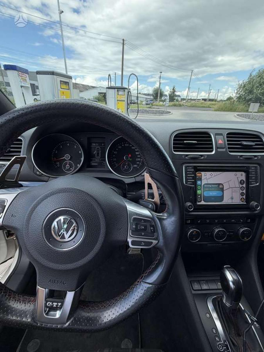 Balts Volkswagen Golf 2011 Kauņa, ar dzinēja tilpumu 2.00 L un nobraukumu 249 tūkst. km par 7000 €, foto 14 vietnē AUTOMOTO.COM.LV