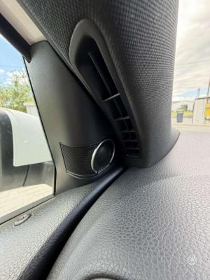 Balts Volkswagen Golf 2011 Kauņa, ar dzinēja tilpumu 2.00 L un nobraukumu 249 tūkst. km par 7000 €, foto 16 vietnē AUTOMOTO.COM.LV