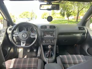 Balts Volkswagen Golf 2011 Kauņa, ar dzinēja tilpumu 2.00 L un nobraukumu 201 tūkst. km par 6700 €, foto 7 vietnē AUTOMOTO.COM.LV