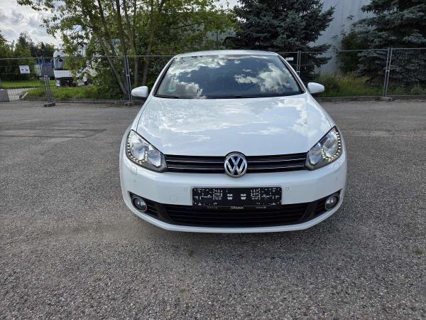 Balts Volkswagen Golf 2011 Marijampole, ar dzinēja tilpumu 1.60 L un nobraukumu 257 tūkst. km par 4250 €, foto 1 vietnē AUTOMOTO.COM.LV