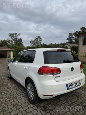 Balts Volkswagen Golf 2011 Rīga, ar dzinēja tilpumu 1.20 L un nobraukumu 186 tūkst. km par 2700 €, foto 8 vietnē AUTOMOTO.COM.LV