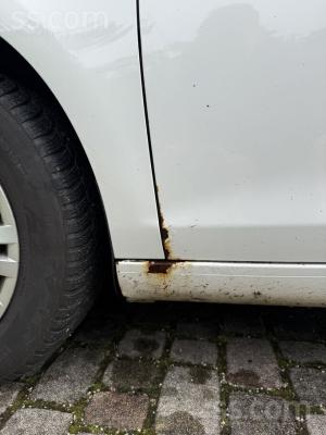 Balts Volkswagen Golf 2011 Rīga, ar dzinēja tilpumu 1.20 L un nobraukumu 186 tūkst. km par 2700 €, foto 9 vietnē AUTOMOTO.COM.LV