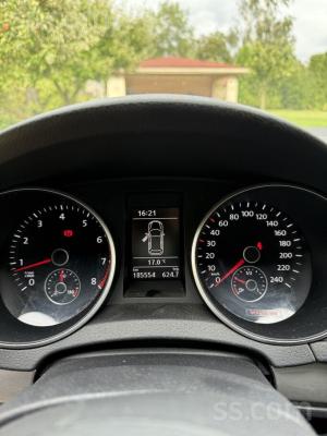 Balts Volkswagen Golf 2011 Rīga, ar dzinēja tilpumu 1.20 L un nobraukumu 186 tūkst. km par 2700 €, foto 17 vietnē AUTOMOTO.COM.LV