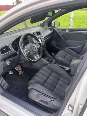Balts Volkswagen Golf 2011 Šauļi, ar dzinēja tilpumu 1.97 L un nobraukumu 238 tūkst. km par 6799 €, foto 11 vietnē AUTOMOTO.COM.LV