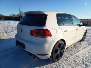 Balts Volkswagen Golf 2012 Kauņa, ar dzinēja tilpumu 1.98 L un nobraukumu 215 tūkst. km par 6650 €, foto 7 vietnē AUTOMOTO.COM.LV
