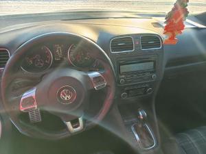 Balts Volkswagen Golf 2012 Kauņa, ar dzinēja tilpumu 1.98 L un nobraukumu 215 tūkst. km par 6650 €, foto 21 vietnē AUTOMOTO.COM.LV