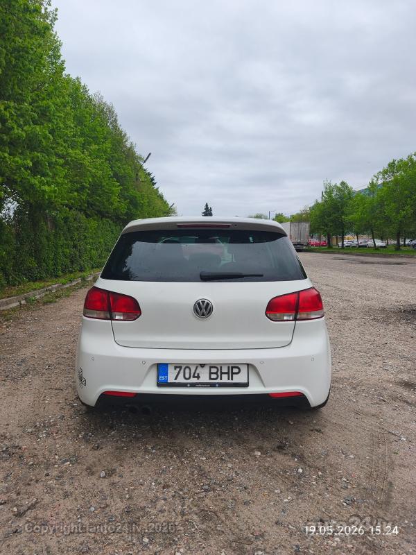 Balts Volkswagen Golf 2012 Kuresāre, ar dzinēja tilpumu 1.40 L un nobraukumu 266 tūkst. km par 5000 €, foto 4 vietnē AUTOMOTO.COM.LV