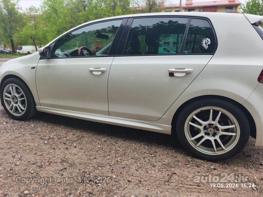 Balts Volkswagen Golf 2012 Kuresāre, ar dzinēja tilpumu 1.40 L un nobraukumu 266 tūkst. km par 5000 €, foto 7 vietnē AUTOMOTO.COM.LV