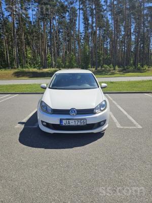 White Volkswagen Golf 2012 in Riga, with an engine capacity of 1.40 L and mileage of 141 thousand km for 6700 €, photo 5 on AUTOMOTO.COM.LV