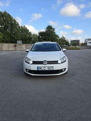 Balts Volkswagen Golf 2012 Klaipėda, ar dzinēja tilpumu 1.97 L un nobraukumu 288 tūkst. km par 5500 €, foto 3 vietnē AUTOMOTO.COM.LV