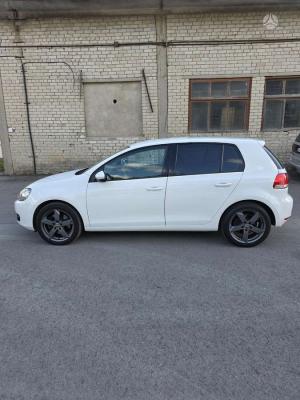 Balts Volkswagen Golf 2012 Klaipėda, ar dzinēja tilpumu 1.97 L un nobraukumu 288 tūkst. km par 5500 €, foto 22 vietnē AUTOMOTO.COM.LV