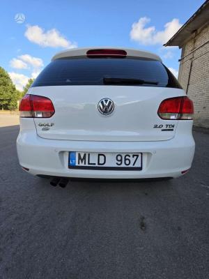 Balts Volkswagen Golf 2012 Klaipėda, ar dzinēja tilpumu 1.97 L un nobraukumu 288 tūkst. km par 5500 €, foto 25 vietnē AUTOMOTO.COM.LV