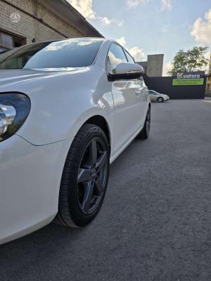 Balts Volkswagen Golf 2012 Klaipėda, ar dzinēja tilpumu 1.97 L un nobraukumu 288 tūkst. km par 5500 €, foto 29 vietnē AUTOMOTO.COM.LV