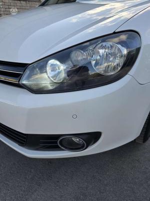 Balts Volkswagen Golf 2012 Klaipėda, ar dzinēja tilpumu 1.97 L un nobraukumu 288 tūkst. km par 5500 €, foto 32 vietnē AUTOMOTO.COM.LV