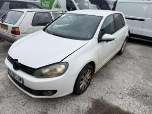 Balts Volkswagen Golf 2012 Kauņa, ar dzinēja tilpumu 1.60 L un nobraukumu 300 tūkst. km par 2800 €, foto 4 vietnē AUTOMOTO.COM.LV