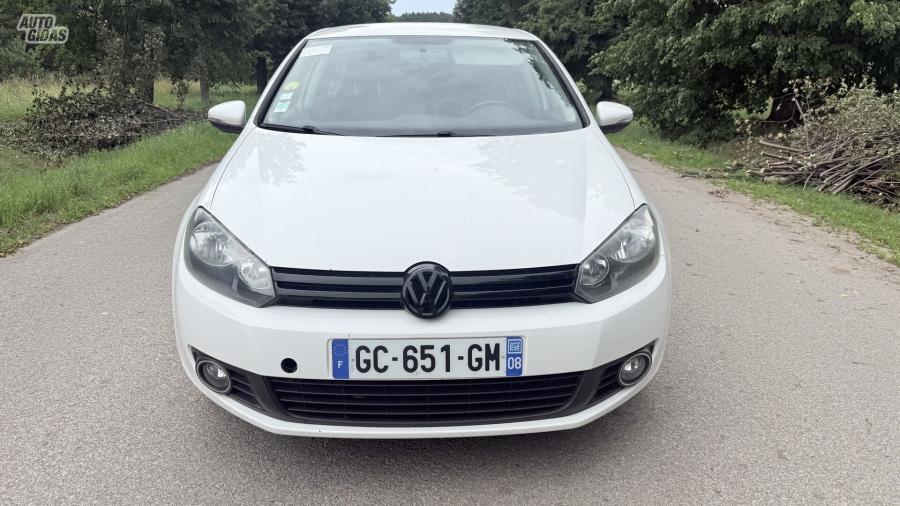 Balts Volkswagen Golf 2012 Kauņa, ar dzinēja tilpumu 1.60 L un nobraukumu 300 tūkst. km par 3200 €, foto 3 vietnē AUTOMOTO.COM.LV
