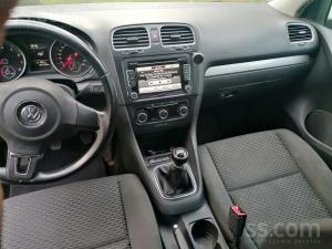 White Volkswagen Golf 2012 in Jurmala, with an engine capacity of 1.40 L and mileage of 284 thousand km for 1700 €, photo 7 on AUTOMOTO.COM.LV