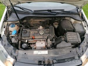White Volkswagen Golf 2012 in Jurmala, with an engine capacity of 1.40 L and mileage of 284 thousand km for 1700 €, photo 9 on AUTOMOTO.COM.LV