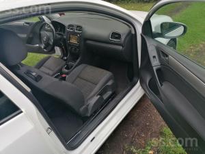 White Volkswagen Golf 2012 in Jurmala, with an engine capacity of 1.40 L and mileage of 284 thousand km for 1700 €, photo 10 on AUTOMOTO.COM.LV