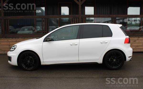 Volkswagen Golf 2012 in Riga on AUTOMOTO.COM.LV White Volkswagen Golf 2012 in Riga, with an engine capacity of 2.00 L and mileage of 0 thousand km for 6350 €, photo 5 on AUTOMOTO.COM.LV