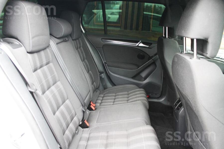White Volkswagen Golf 2012 in Riga, with an engine capacity of 2.00 L and mileage of 0 thousand km for 6350 €, photo 14 on AUTOMOTO.COM.LV
