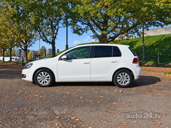 White Volkswagen Golf 2012 in Tallinn, with an engine capacity of 1.40 L and mileage of 133 thousand km for 6500 €, photo 5 on AUTOMOTO.COM.LV