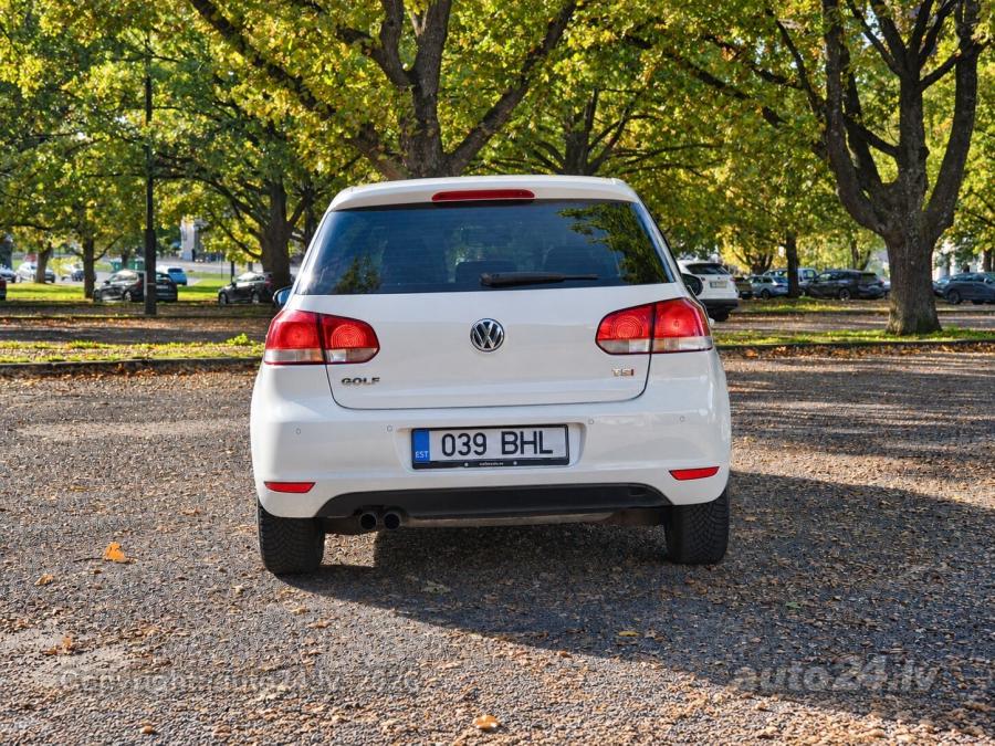 White Volkswagen Golf 2012 in Tallinn, with an engine capacity of 1.40 L and mileage of 133 thousand km for 6500 €, photo 7 on AUTOMOTO.COM.LV