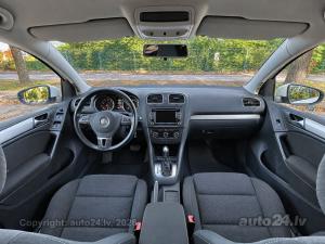 White Volkswagen Golf 2012 in Tallinn, with an engine capacity of 1.40 L and mileage of 133 thousand km for 6500 €, photo 13 on AUTOMOTO.COM.LV