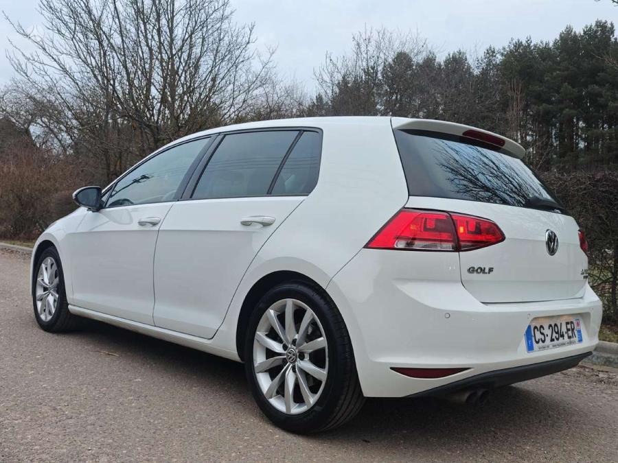 Balts Volkswagen Golf 2013 Kauņa, ar dzinēja tilpumu 1.97 L un nobraukumu 235 tūkst. km par 9300 €, foto 3 vietnē AUTOMOTO.COM.LV