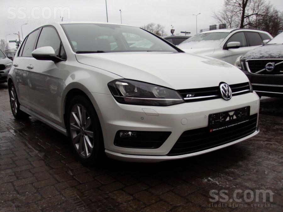 White Volkswagen Golf 2013 in Riga, with an engine capacity of 1.40 L and mileage of 122 thousand km for 12500 €, photo 2 on AUTOMOTO.COM.LV
