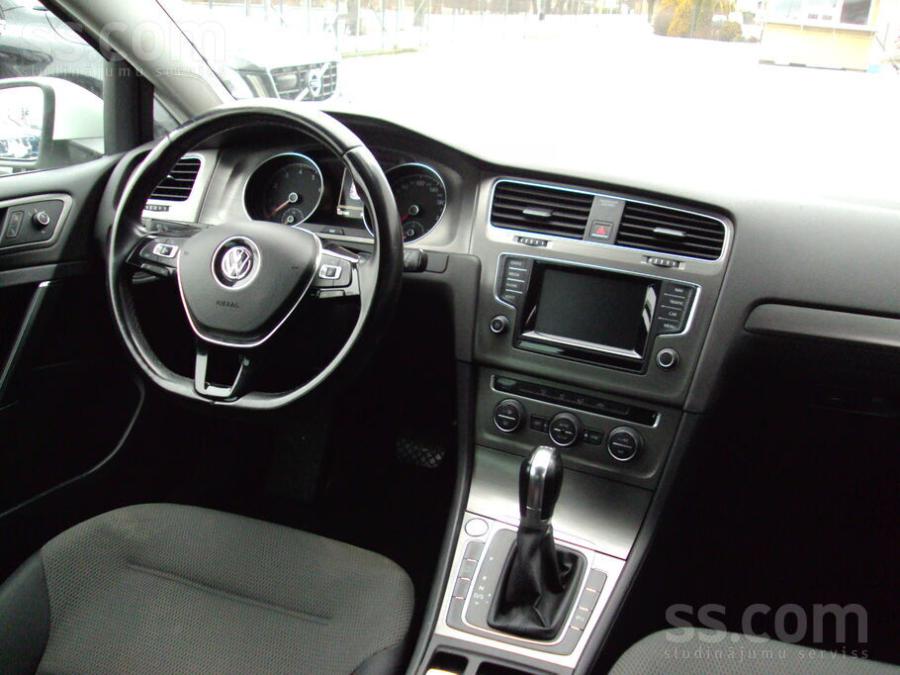 White Volkswagen Golf 2013 in Riga, with an engine capacity of 1.40 L and mileage of 122 thousand km for 12500 €, photo 6 on AUTOMOTO.COM.LV