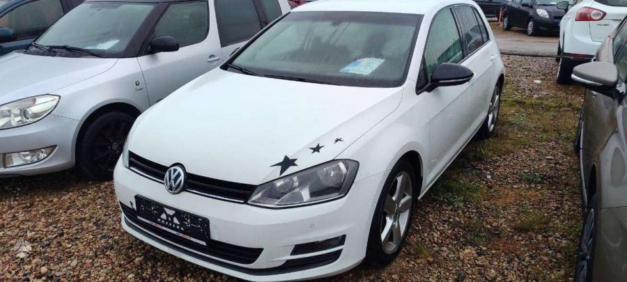 Balts Volkswagen Golf 2013 Viļņa, ar dzinēja tilpumu 1.60 L un nobraukumu 231 tūkst. km par 5450 €, foto 2 vietnē AUTOMOTO.COM.LV