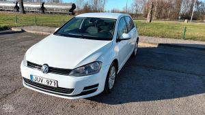 White Volkswagen Golf 2013 in Joniskis, with an engine capacity of 1.60 L and mileage of 261 thousand km for 4450 €, photo 2 on AUTOMOTO.COM.LV