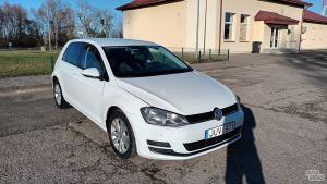 White Volkswagen Golf 2013 in Joniskis, with an engine capacity of 1.60 L and mileage of 261 thousand km for 4450 €, photo 3 on AUTOMOTO.COM.LV