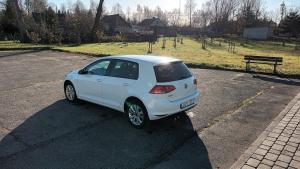 White Volkswagen Golf 2013 in Joniskis, with an engine capacity of 1.60 L and mileage of 261 thousand km for 4450 €, photo 11 on AUTOMOTO.COM.LV