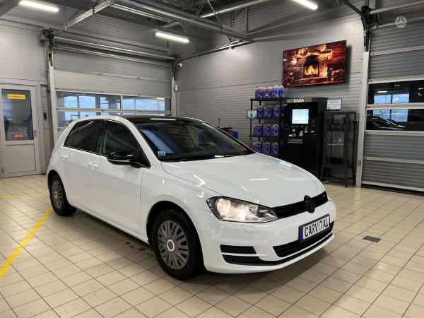 Balts Volkswagen Golf 2013 Viļņa, ar dzinēja tilpumu 1.39 L un nobraukumu 256 tūkst. km par 4999 €, foto 1 vietnē AUTOMOTO.COM.LV