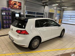 Balts Volkswagen Golf 2013 Viļņa, ar dzinēja tilpumu 1.39 L un nobraukumu 256 tūkst. km par 4999 €, foto 3 vietnē AUTOMOTO.COM.LV