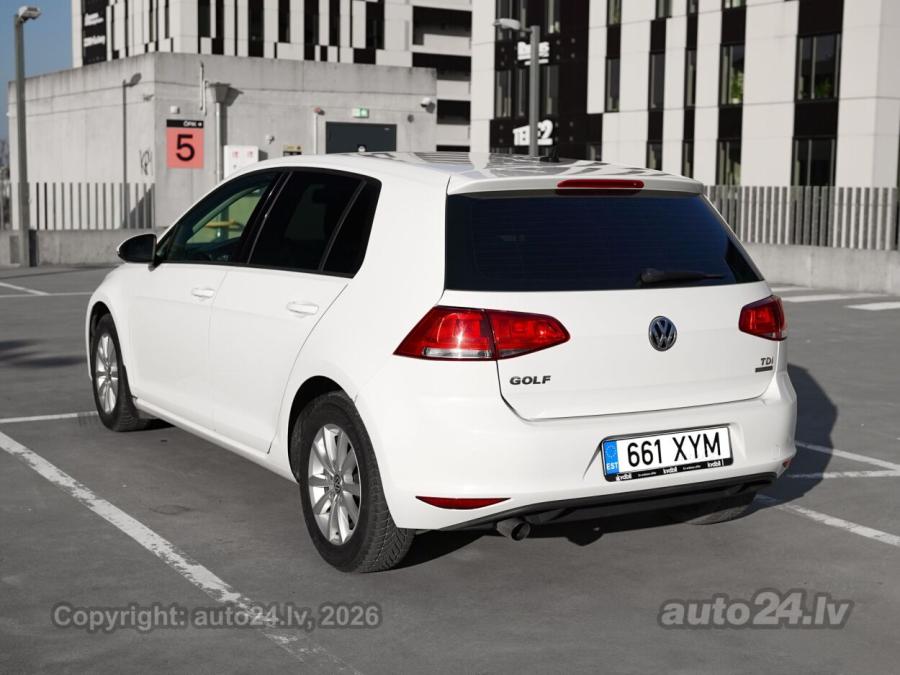White Volkswagen Golf 2013 in Tallinn, with an engine capacity of 1.60 L and mileage of 190 thousand km for 8800 €, photo 4 on AUTOMOTO.COM.LV