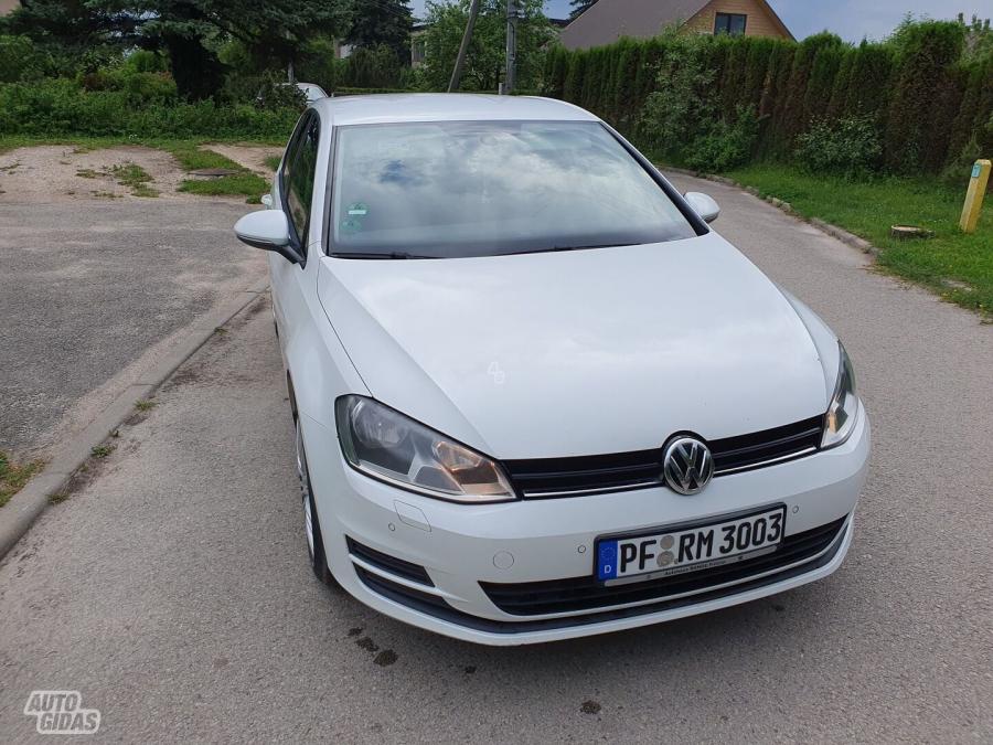 Balts Volkswagen Golf 2013 Kauņa, ar dzinēja tilpumu 1.60 L un nobraukumu 300 tūkst. km par 5250 €, foto 4 vietnē AUTOMOTO.COM.LV