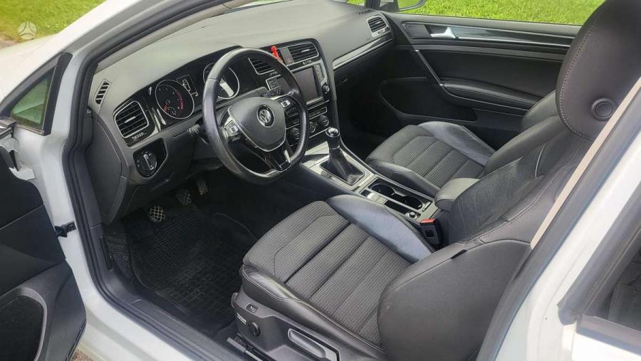 Balts Volkswagen Golf 2013 Ignalina, ar dzinēja tilpumu 1.40 L un nobraukumu 172 tūkst. km par 7499 €, foto 6 vietnē AUTOMOTO.COM.LV