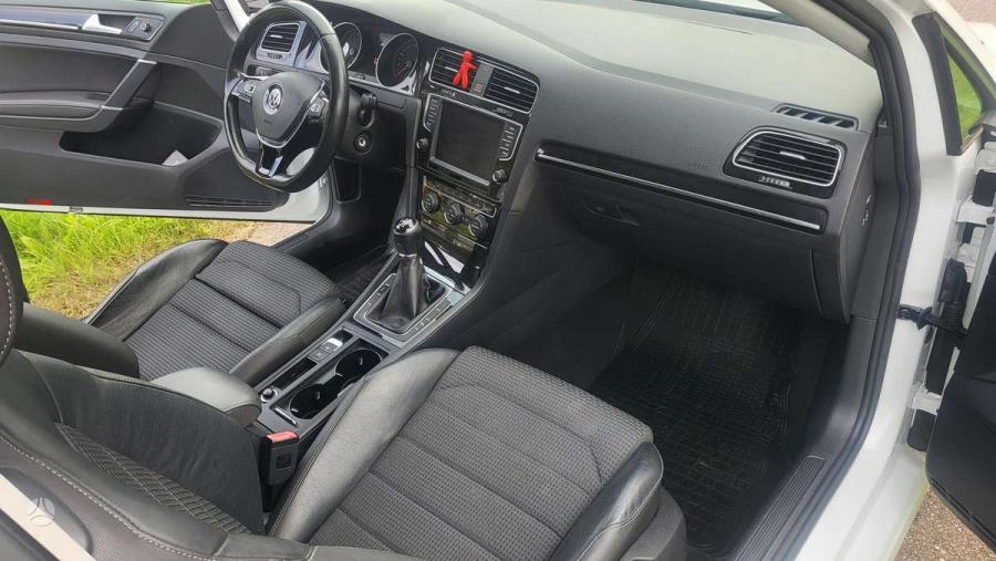 Balts Volkswagen Golf 2013 Ignalina, ar dzinēja tilpumu 1.40 L un nobraukumu 172 tūkst. km par 7499 €, foto 7 vietnē AUTOMOTO.COM.LV