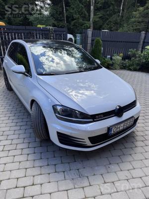 Balts Volkswagen Golf 2013 Rīga, ar dzinēja tilpumu 2.00 L un nobraukumu 240 tūkst. km par 9200 €, foto 3 vietnē AUTOMOTO.COM.LV