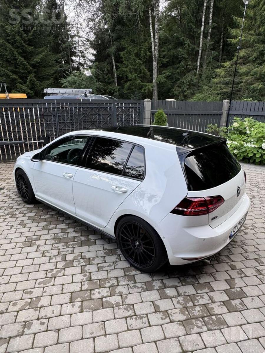 Balts Volkswagen Golf 2013 Rīga, ar dzinēja tilpumu 2.00 L un nobraukumu 240 tūkst. km par 9200 €, foto 5 vietnē AUTOMOTO.COM.LV