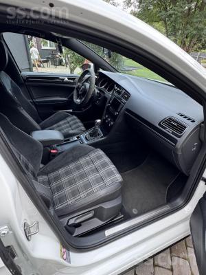 Balts Volkswagen Golf 2013 Rīga, ar dzinēja tilpumu 2.00 L un nobraukumu 240 tūkst. km par 9200 €, foto 7 vietnē AUTOMOTO.COM.LV